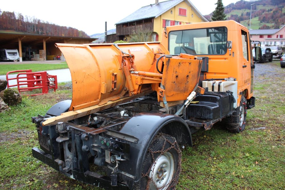 Unimog UX 100 (Gebraucht) in Rufi für CHF 3000 – nur Abholung auf ...