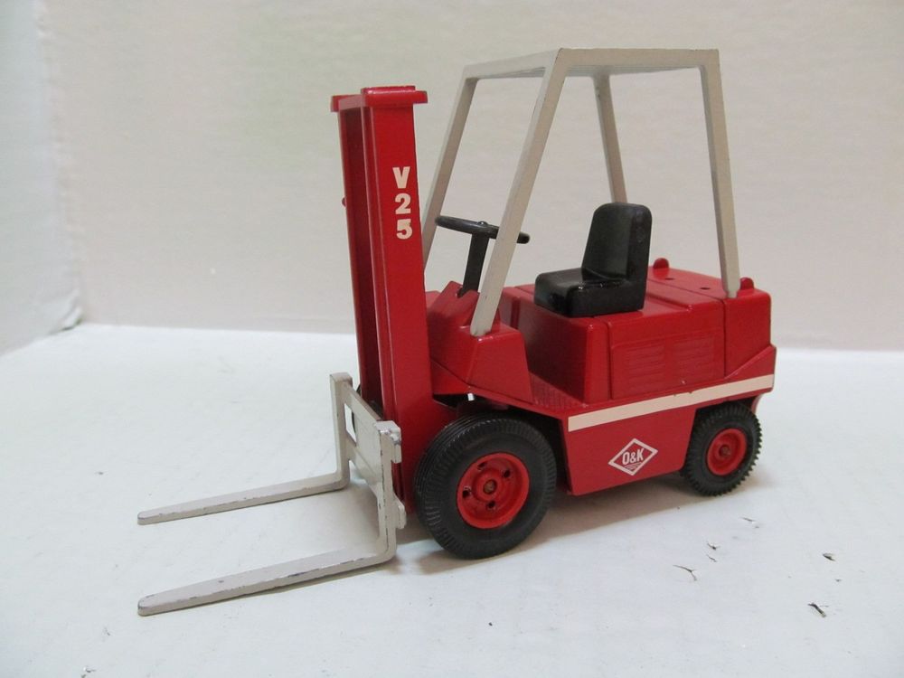 HUBSTAPLER O&K V25 NZG NR. 173 (Gebraucht) in Grueningen für CHF 4 ...