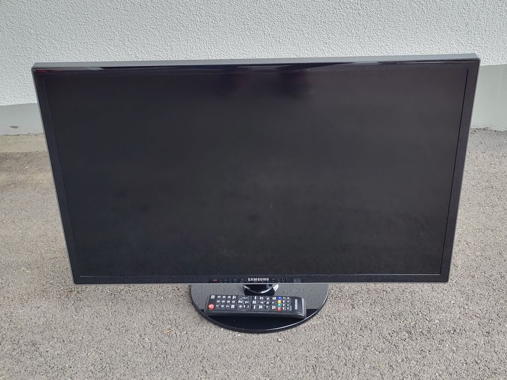 LED TV Samsung 28" (Gebraucht) in Lindau für CHF 75 – nur Abholung auf ...