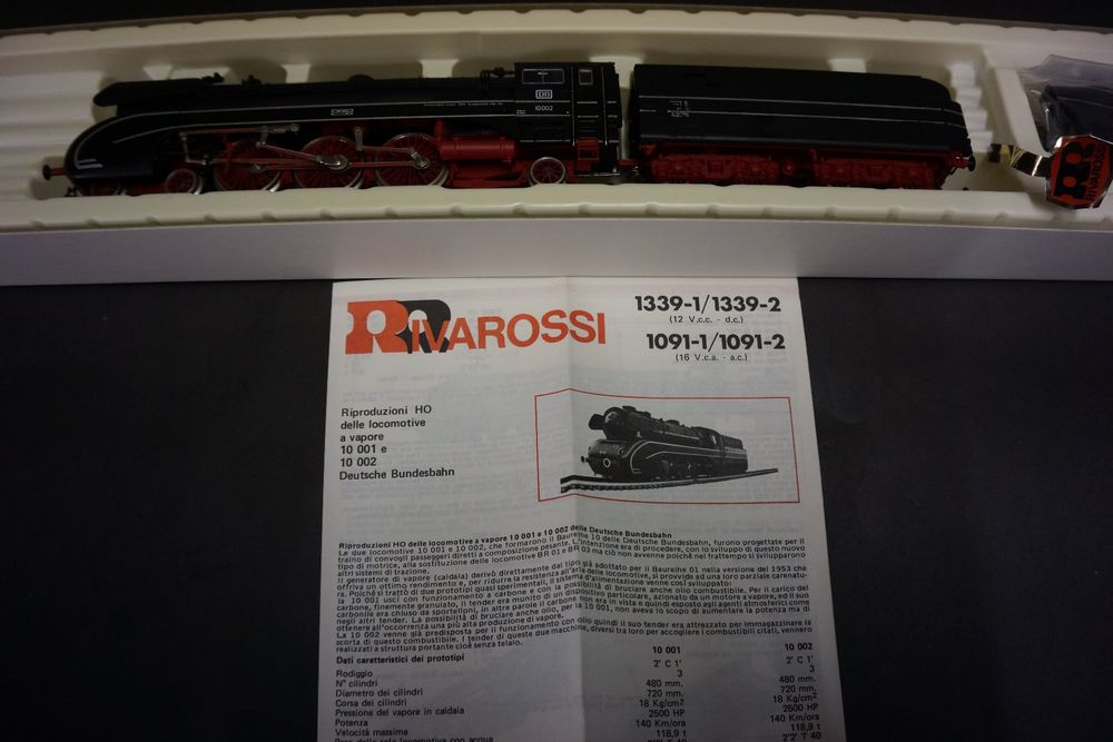 Rivarossi H0/DC Dampflok BR 10 002 der DB in OVP (Neu und originalverpackt) in Kerns für CHF 125 ...