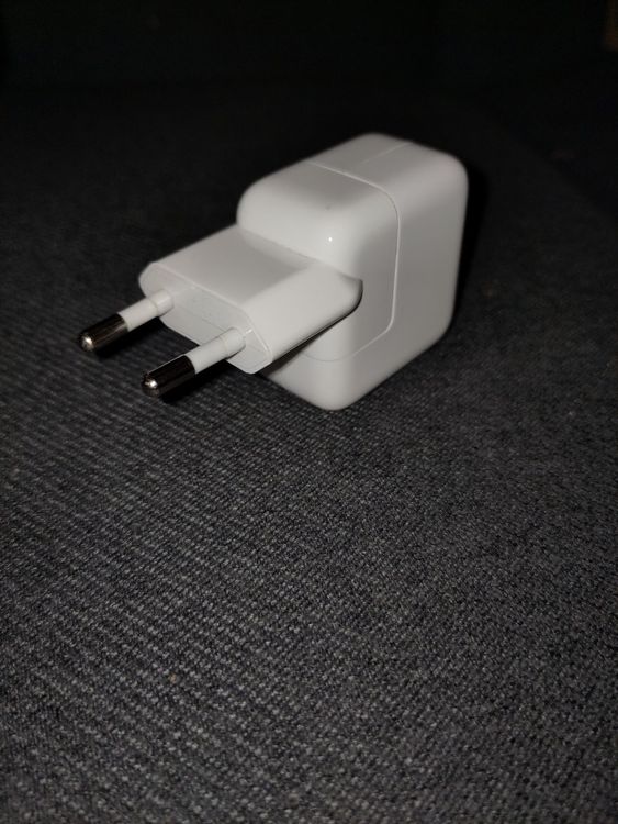 Used Apple 10W USB Power Adapter (Gebraucht) in Capolago für CHF 6 ...