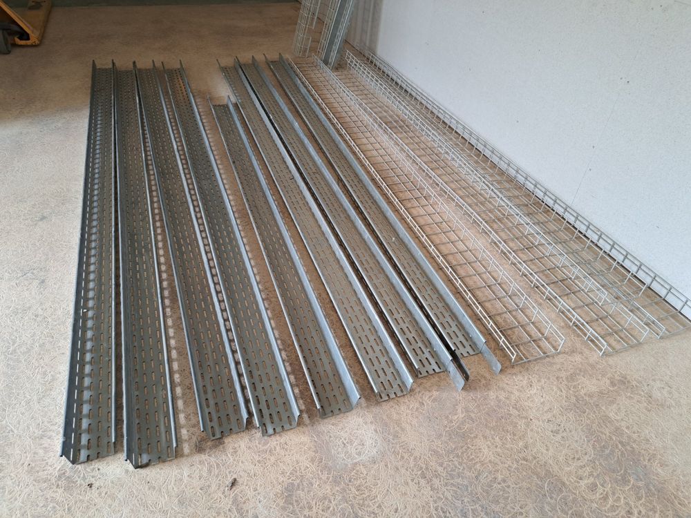 Posten Elektro Trasse Kabeltrasse Kabelkanal (Gebraucht) in Belp für ...
