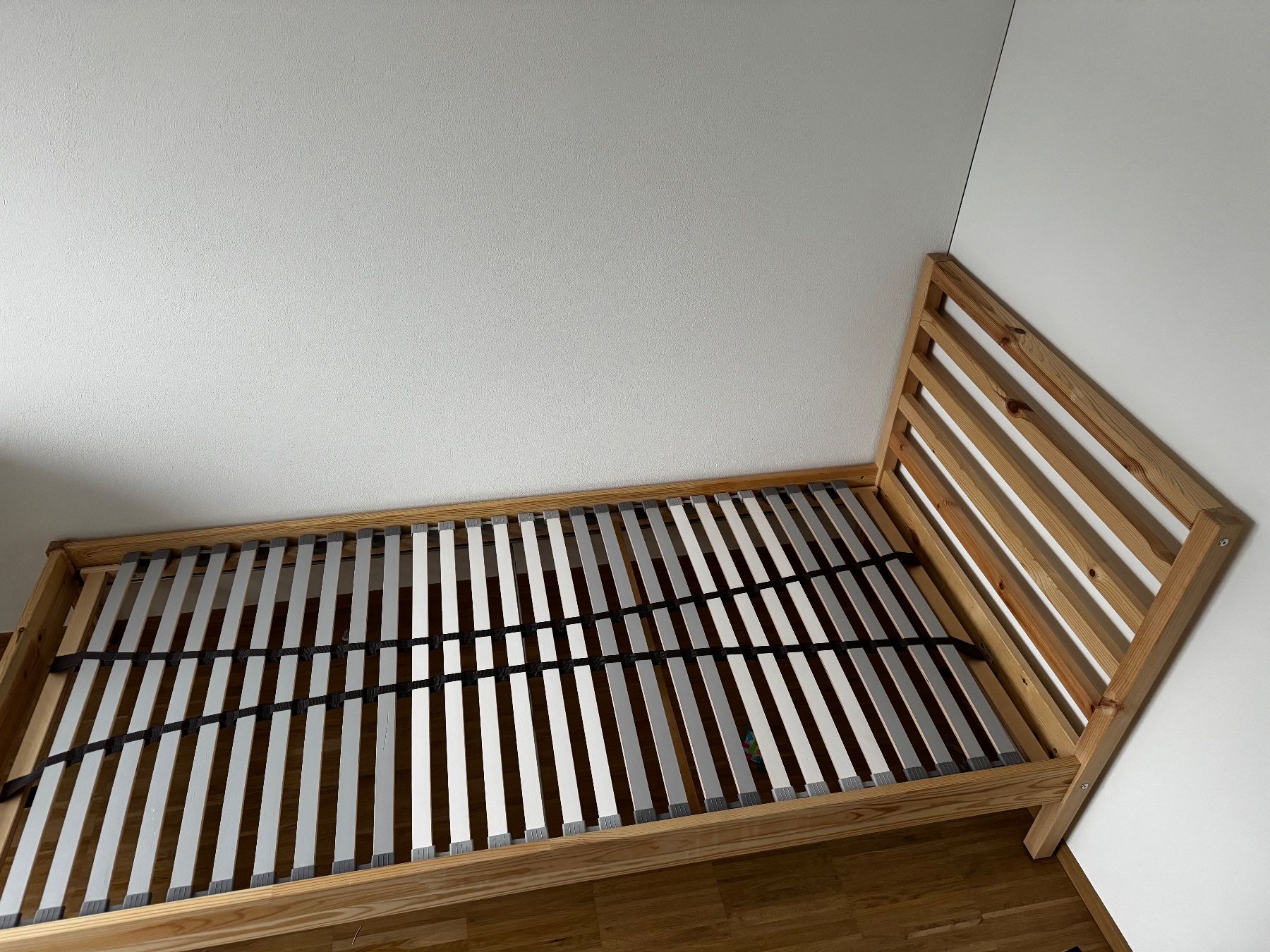 Holzbett 90x200 Ikea