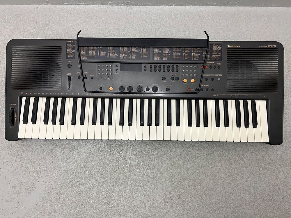 Keyboard Technics KN550 (Gebraucht) in Willisau für CHF 95 – nur ...