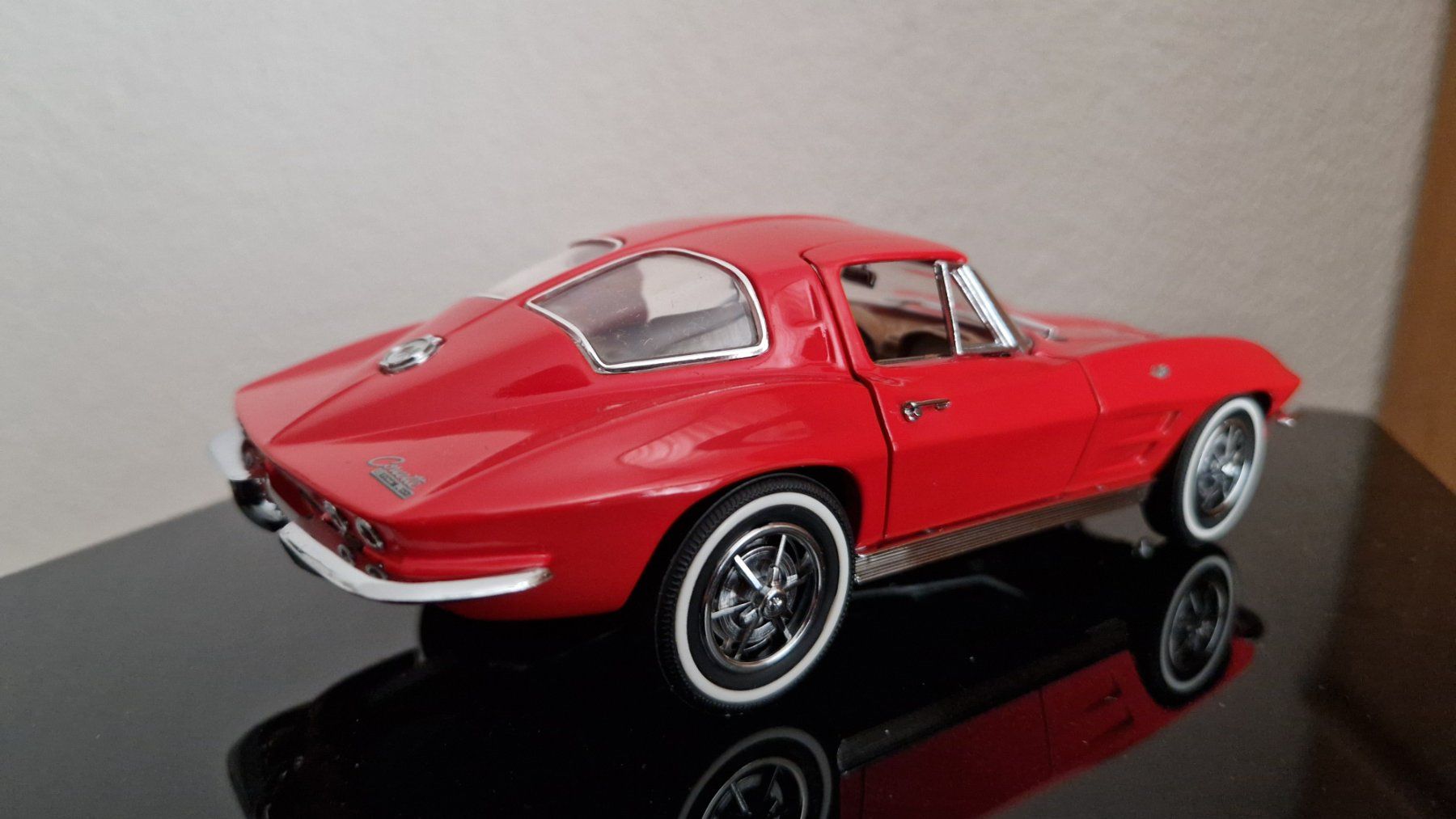 Franklin Mint 1:24, Chevrolet Corvette 1963 Rot (Gebraucht) in Rütihof ...