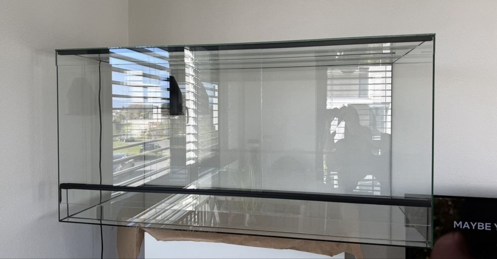 Terrarium 120x60x60 avec matériel (Gebraucht) in Fétigny für CHF 250 ...