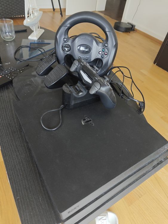 PS4 with Steering Wheel, Pedals, Controller (Gebraucht) in ...