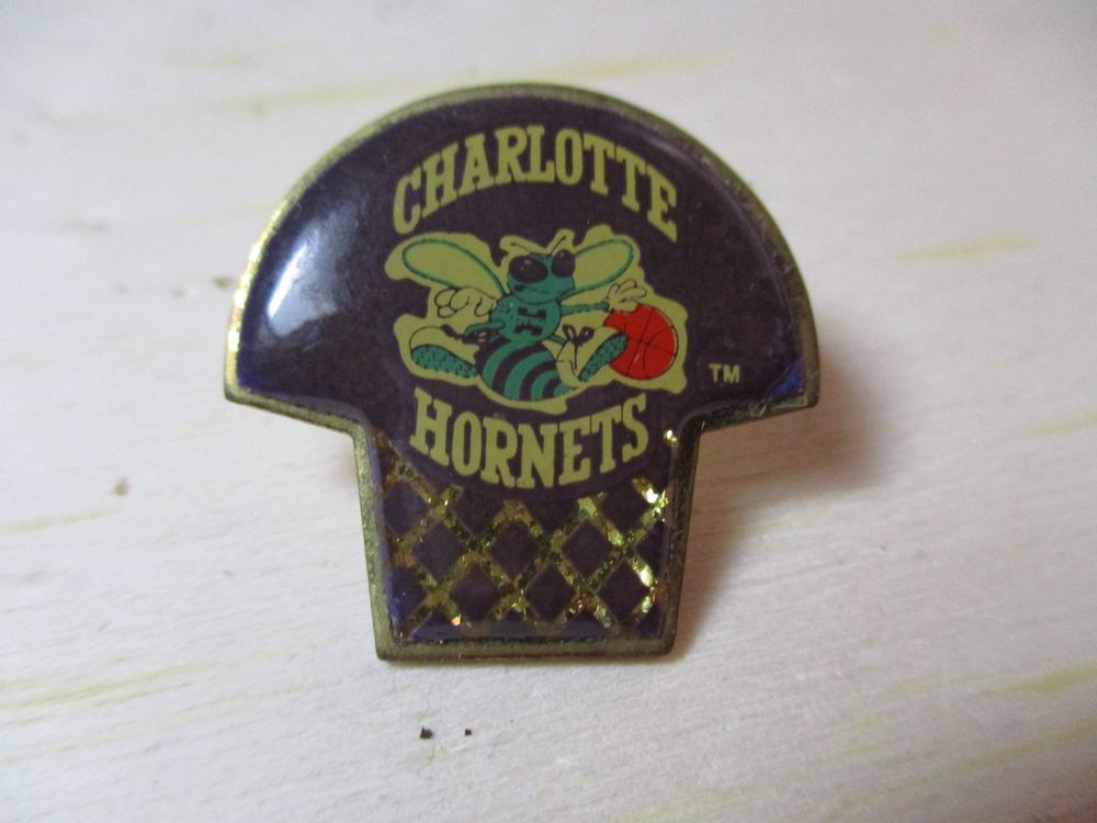 Charlotte Hornets NBA Basketball Pin (Neu (gemäss Beschreibung)) in ...