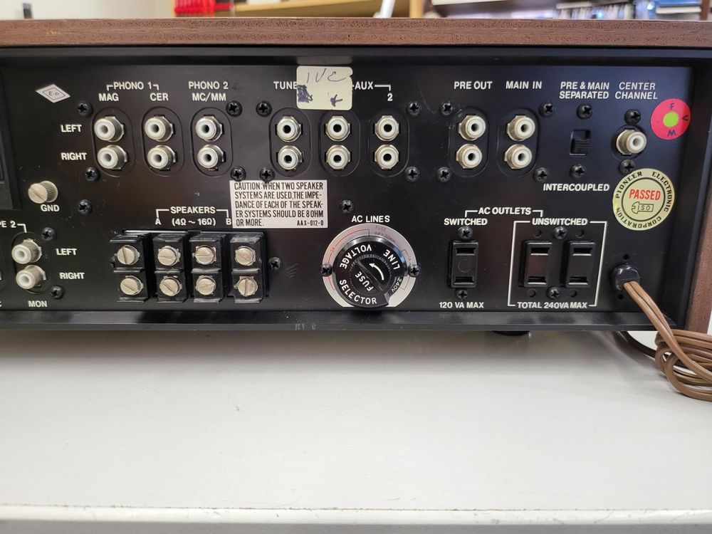 Pioneer SA-800 Vintage Stereo Amplifier (Gebraucht) in für CHF 350 ...