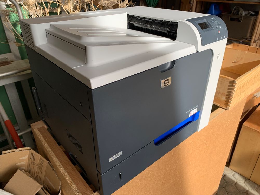 HP Color LaserJet CP4025 | Kaufen auf Ricardo