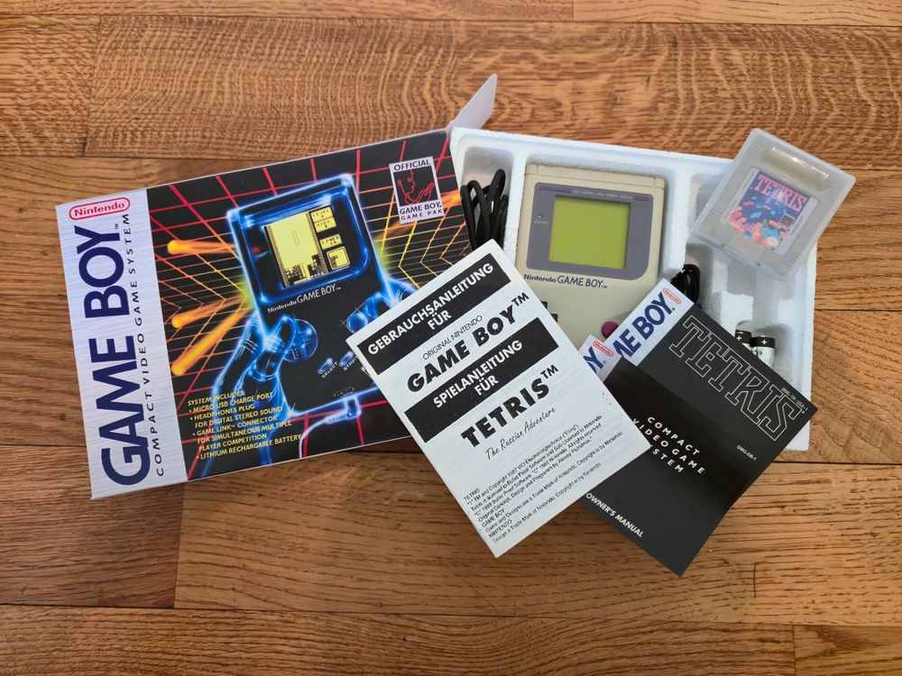 Original Gameboy + Verpackung und Zubehör *Super-Zustand* (Gebraucht ...
