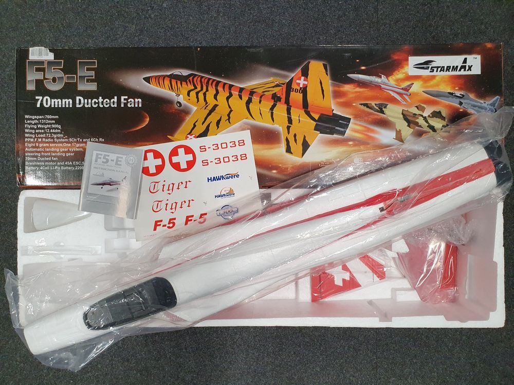 F5E Tiger EDF Jet Plug-n-Fly w/ Retracts & Brushless System (Neu und ...