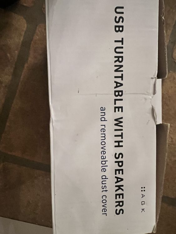 AGK Plattenspieler mit eingebauten Lautsprechern (Gebraucht) in Goldau ...