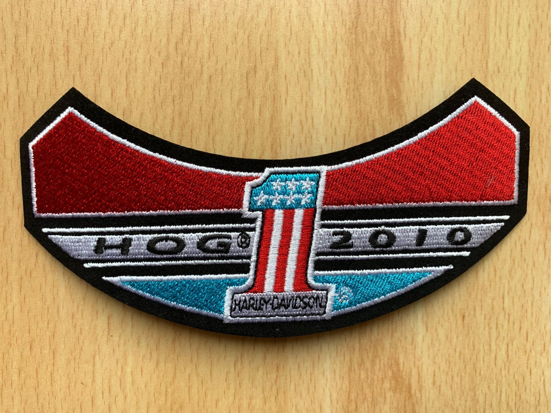 Harley Owners Group 2010 Patch mit Pin, Top Zustand (Neu und ...