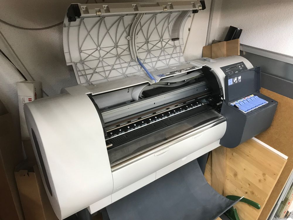 Plotter (Gebraucht) in Männedorf für CHF 60 – mit Lieferung auf Ricardo ...