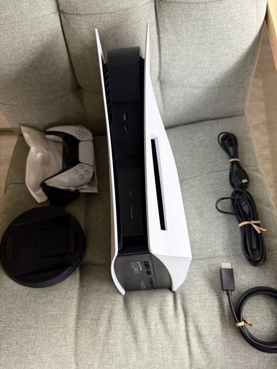 Playstation 5 (PS5) disc drive version | Kaufen auf Ricardo