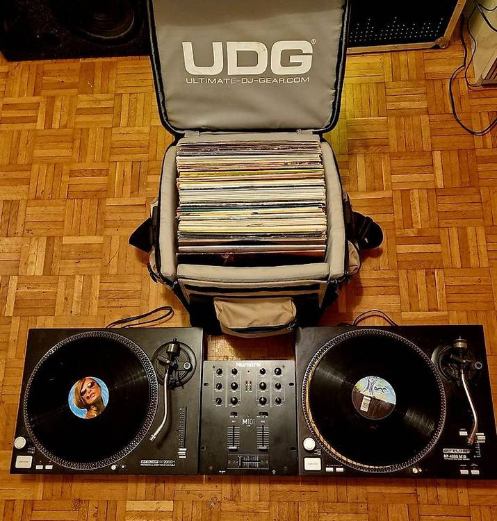 Numark Mixpult und zwei Reloop Plattenspieler und Div. Vinyl (Gebraucht ...