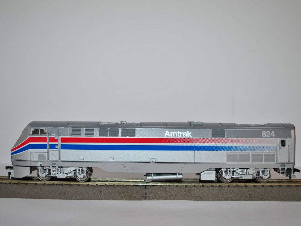 Athearn Diesellok US Amtrak 3673 (RHM117) | Kaufen auf Ricardo