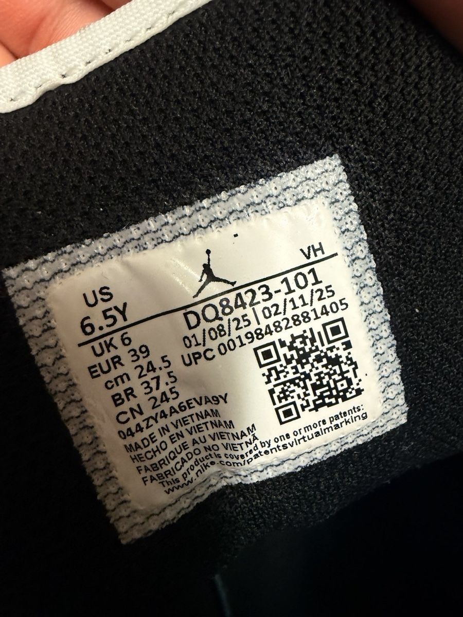 Nike Air Force 1 Low, Grösse 39 zum austragen (Gebraucht) in Luthern ...