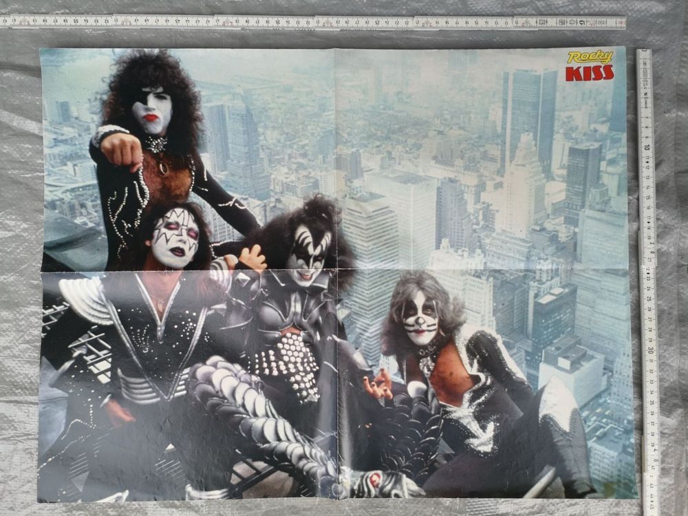 Kiss Poster von 1980-1990 (Teil 5) (Gebraucht) in Spiez für CHF 20 ...