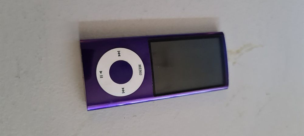 iPod Nano Gen 4 mit kamera (Gebraucht) in Basel für CHF 14 – mit ...
