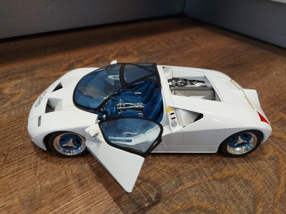 Ford GT90 1:18 (Gebraucht) in Stetten AG für CHF 12 – mit Lieferung auf ...