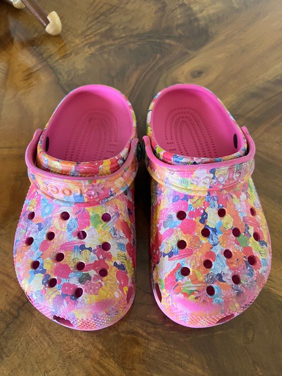 🌸 Herzige CROCS Sommerclogs Gr J1 (32/33) 🌸 (Gebraucht) in Tann für CHF ...