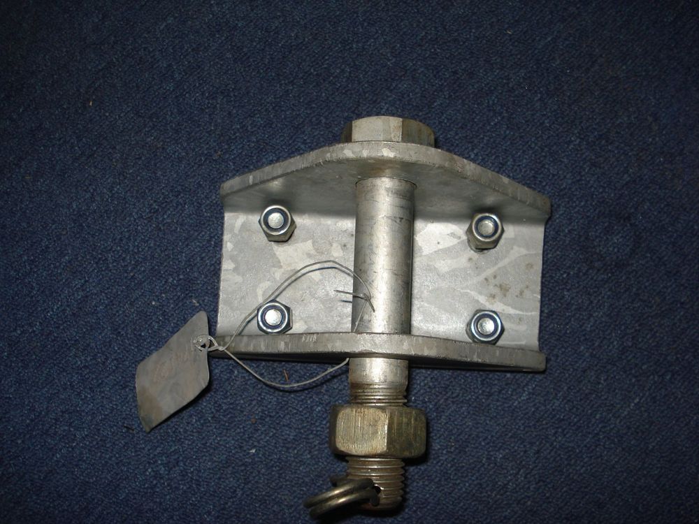 Schilter 2500/1800, Anhängevorrichtung (Neu (gemäss Beschreibung)) in ...