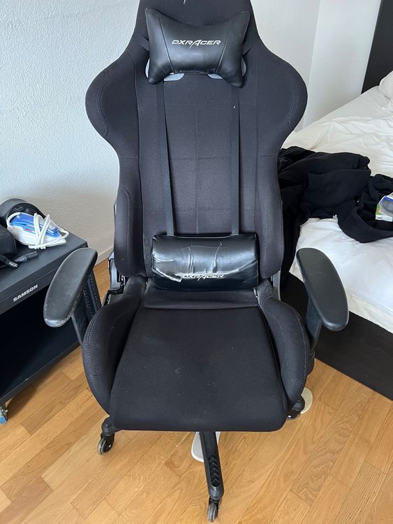DXRacer Formula gaming chair (Gebraucht) in Zurich für CHF 13 – nur ...