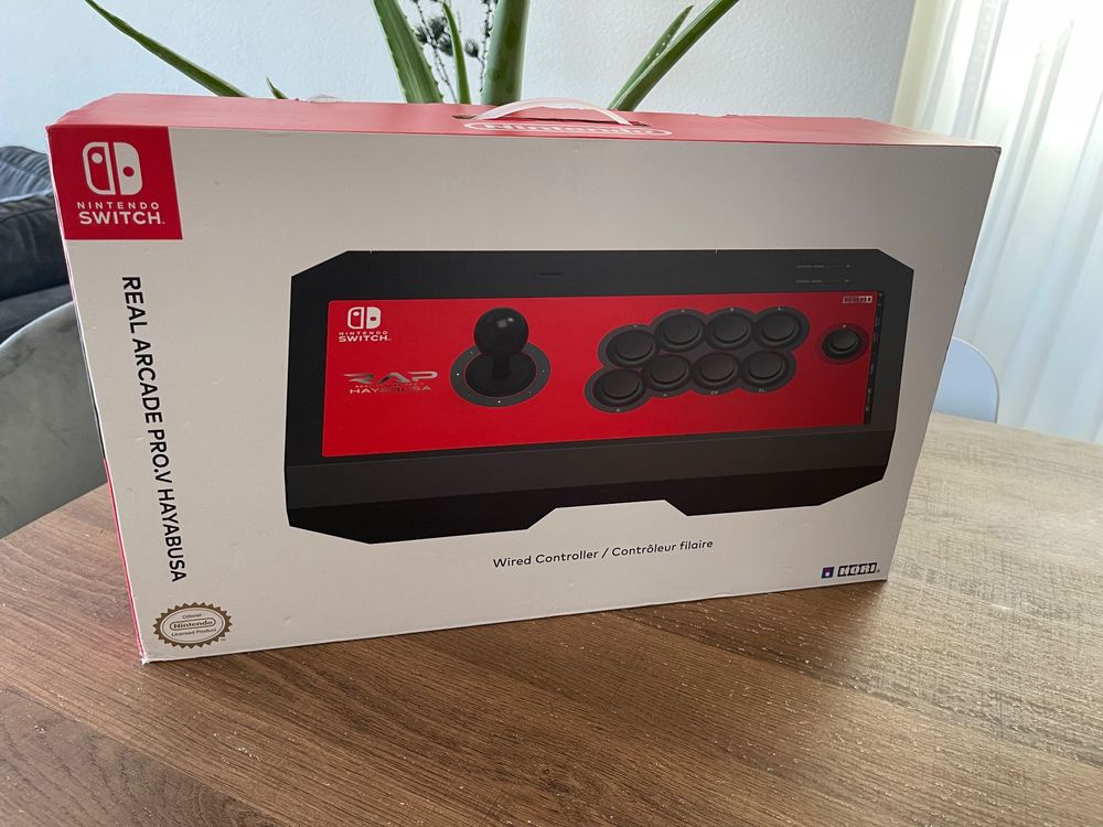 HORI Nintendo Switch Real Arcade Pro V Hayabusa Fight Stick | Kaufen auf Ricardo