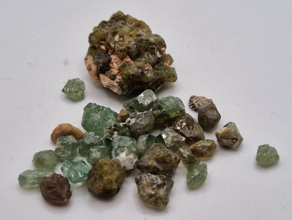 Demantoid (Granat) aus Namibia 53.3ct (Neu und originalverpackt) in für ...