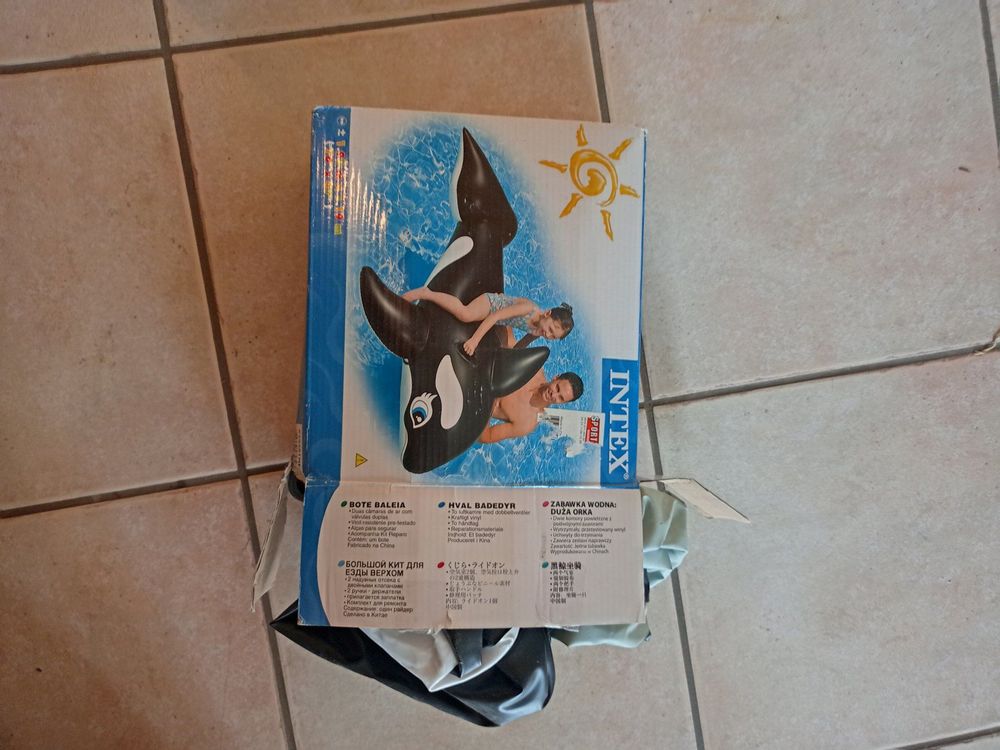 Gummi-Orca Aufblasbar | Kaufen auf Ricardo