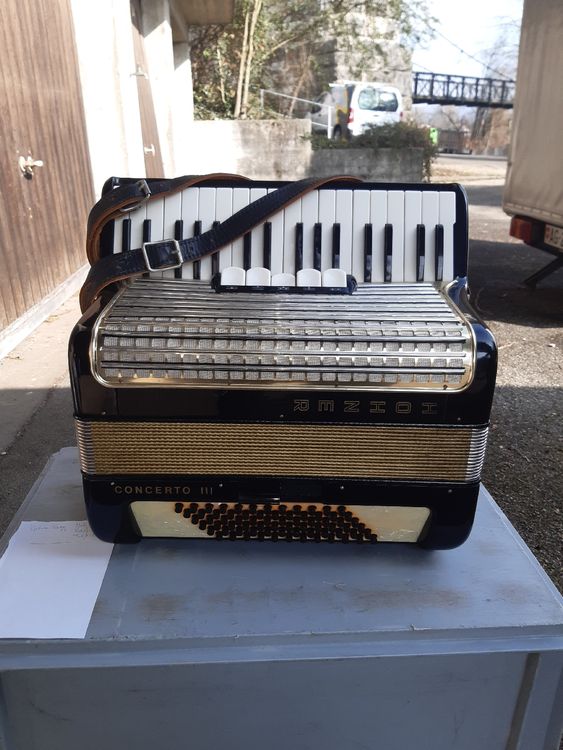Hohner Concerto 3 | Kaufen auf Ricardo