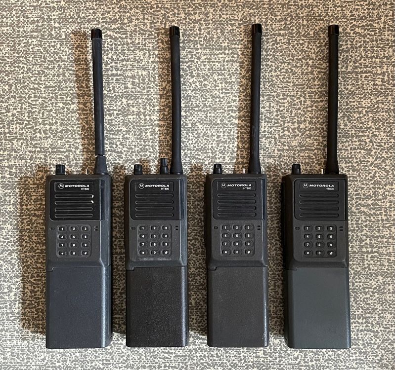 4er-Set MOTOROLA-Funkgeräte HT800 (Gebraucht) in für CHF 35 – mit ...