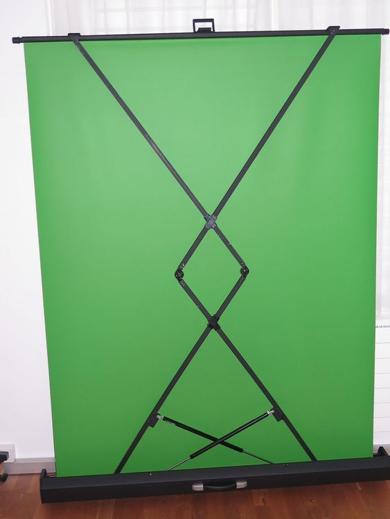 Walimex Pro Roll-up Panel Hintergrund 155x200 Green Screen (Gebraucht ...