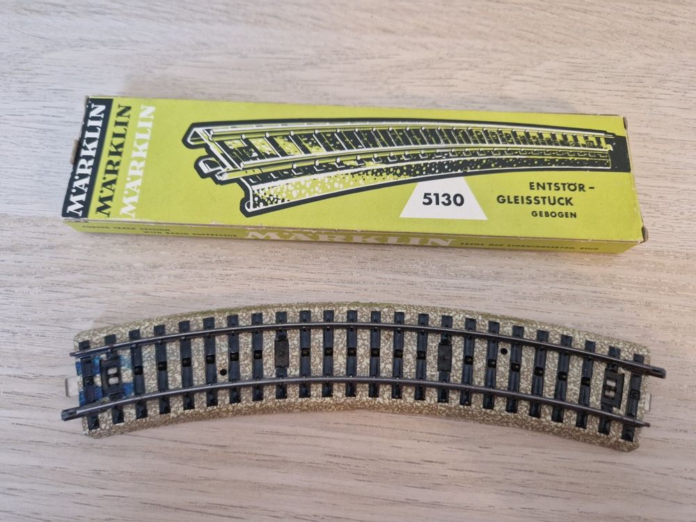 Märklin 5130 Entstörgleisstück H0 M (Gebraucht) in St-Aubin-Sauges für ...