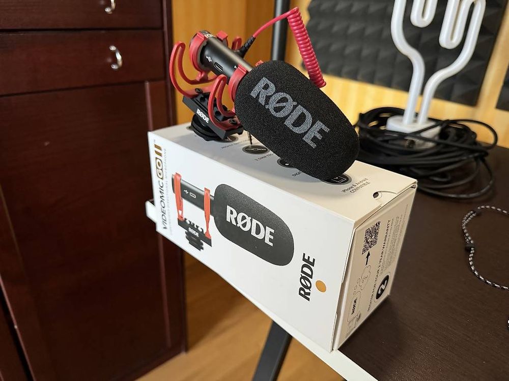 Rode Micro Caméra (Gebraucht) in Chêne-Bourg für CHF 70 – nur Abholung ...