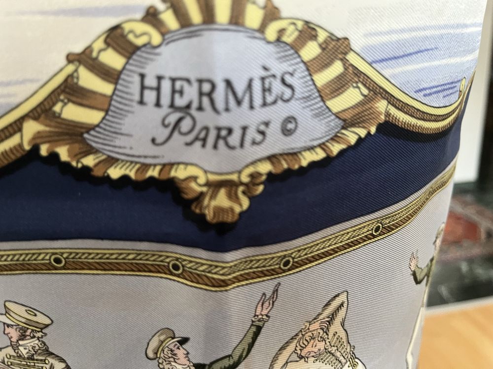 Hermes foulard (Usato) a Locarno per CHF 150 – con consegna | Acquista ...