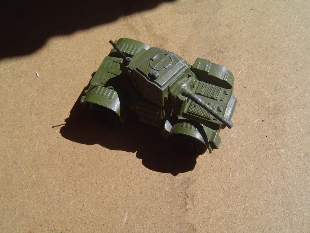 Dinky, Daimler armoured car, Nr. 670 | Kaufen auf Ricardo