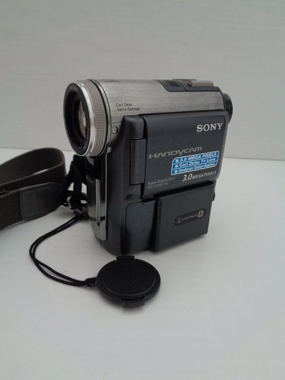 Mini DV Camcorder Sony DCR-PC350E Zeiss | Kaufen auf Ricardo