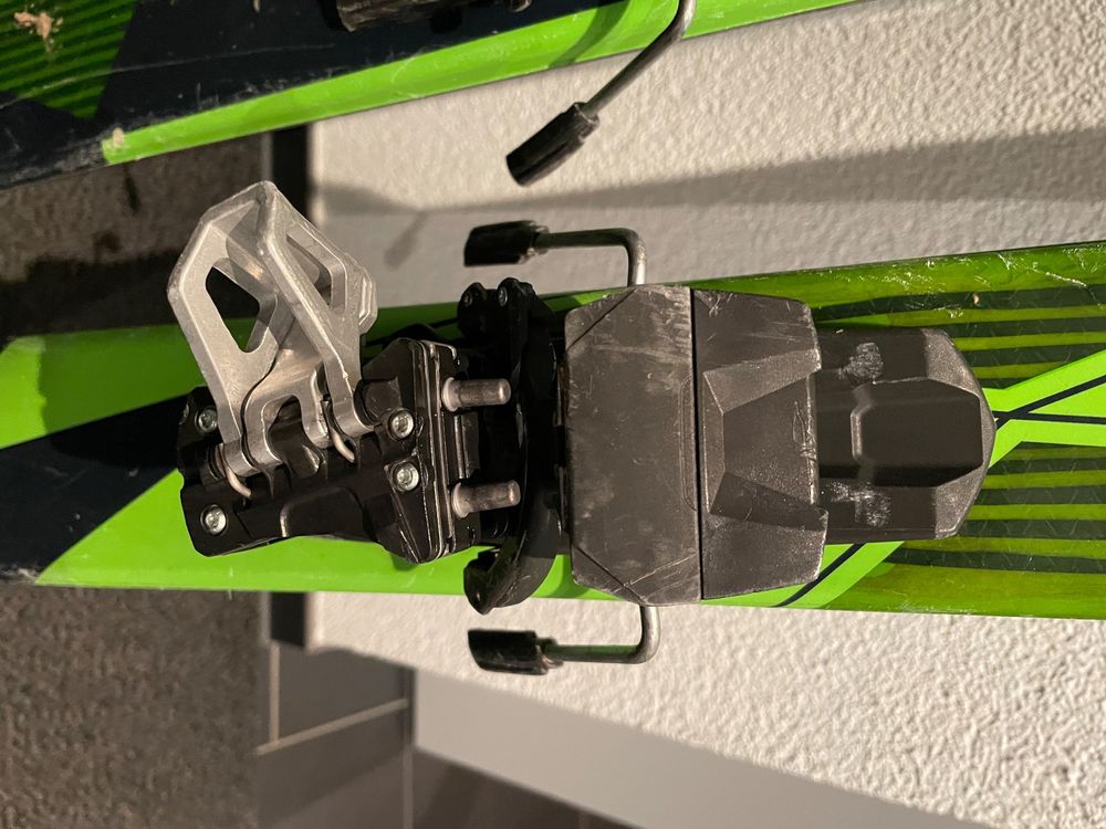 Fischer Tourenski 82 - 169cm - als "Steinski" (Defekt) in Trachslau für ...