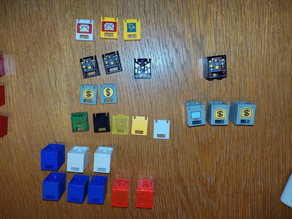 Lego : container box 2x2x2 and 2x3 (Gebraucht) in Montricher für CHF 17 ...