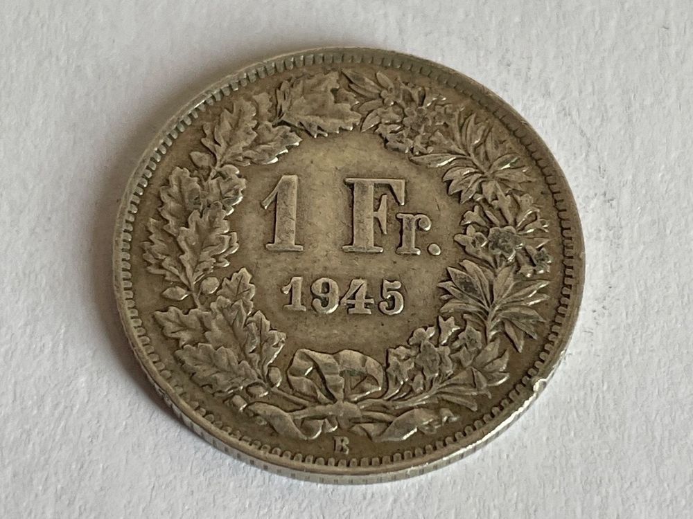 Superbe pièce 1Fr. HELVETIA 1945 en argent | Kaufen auf Ricardo