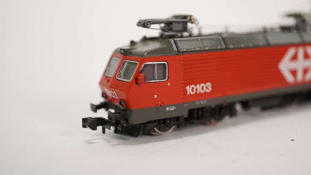 e43 Roco Re 4/4 IV 10103 E-Lok rot | Kaufen auf Ricardo