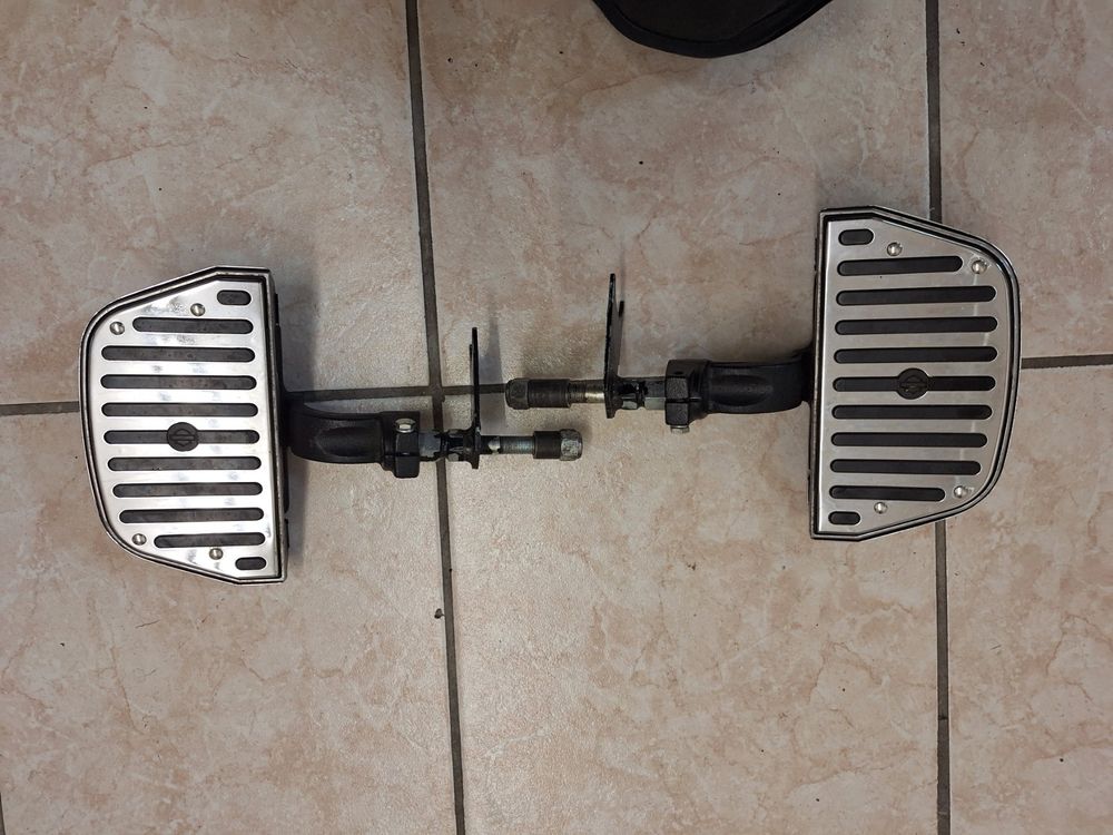 Harley Davidson Sozius Trittbretter EVO 1340 Softail (Gebraucht) in ...