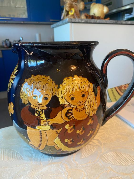 Keramik Krug mit Schweizer Motiv Malerei (Gebraucht) in Greifensee für CHF 8 – nur Abholung auf ...