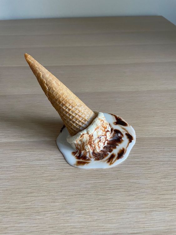Künstliche Lebensmittel: Glace Eis Cornet | Kaufen auf Ricardo