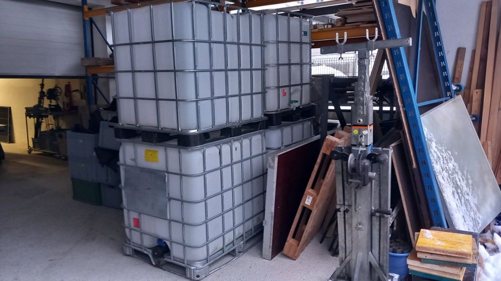 4er Set 1000 Liter Ibc Tank Gebraucht In Schwanden Gl Für Chf 6 Nur
