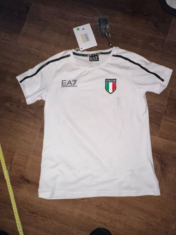 New Emporio Armani EA7 Italia t-shirt - S | Kaufen auf Ricardo