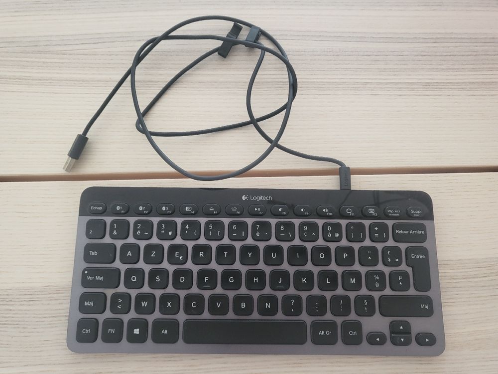 logitech bluetooth azerty rechargeable keyboard (Gebraucht) in für CHF ...